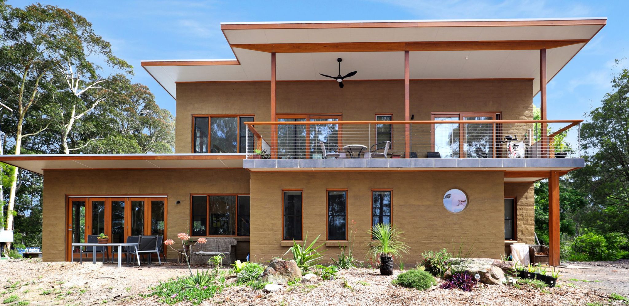 Review: Mud brick home, max 6 star basix | shelter building design